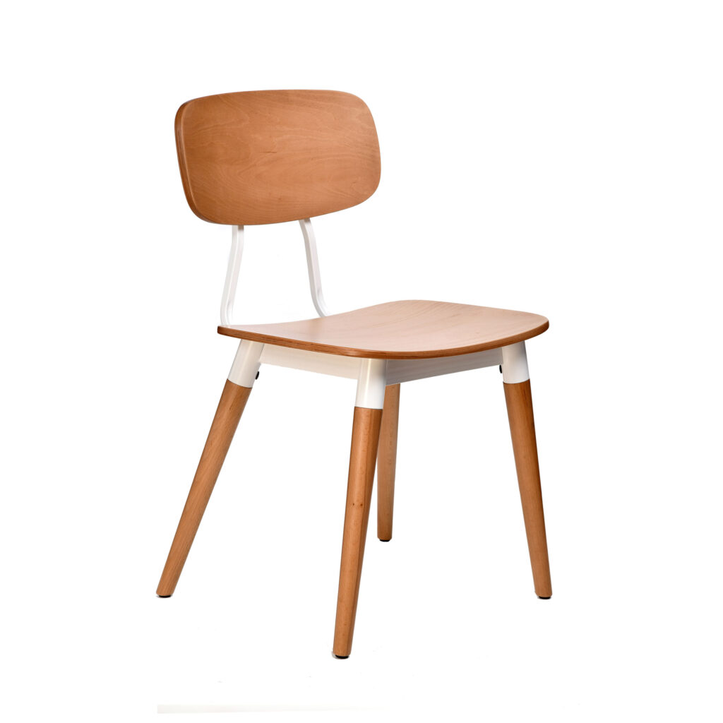 Felix Chair | Benchmark